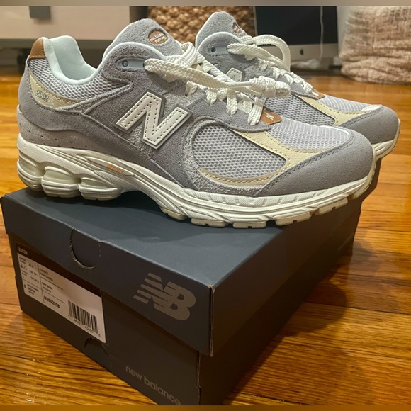 New Balance | Shoes | New Balancegray 202r Sneakers | Poshmark